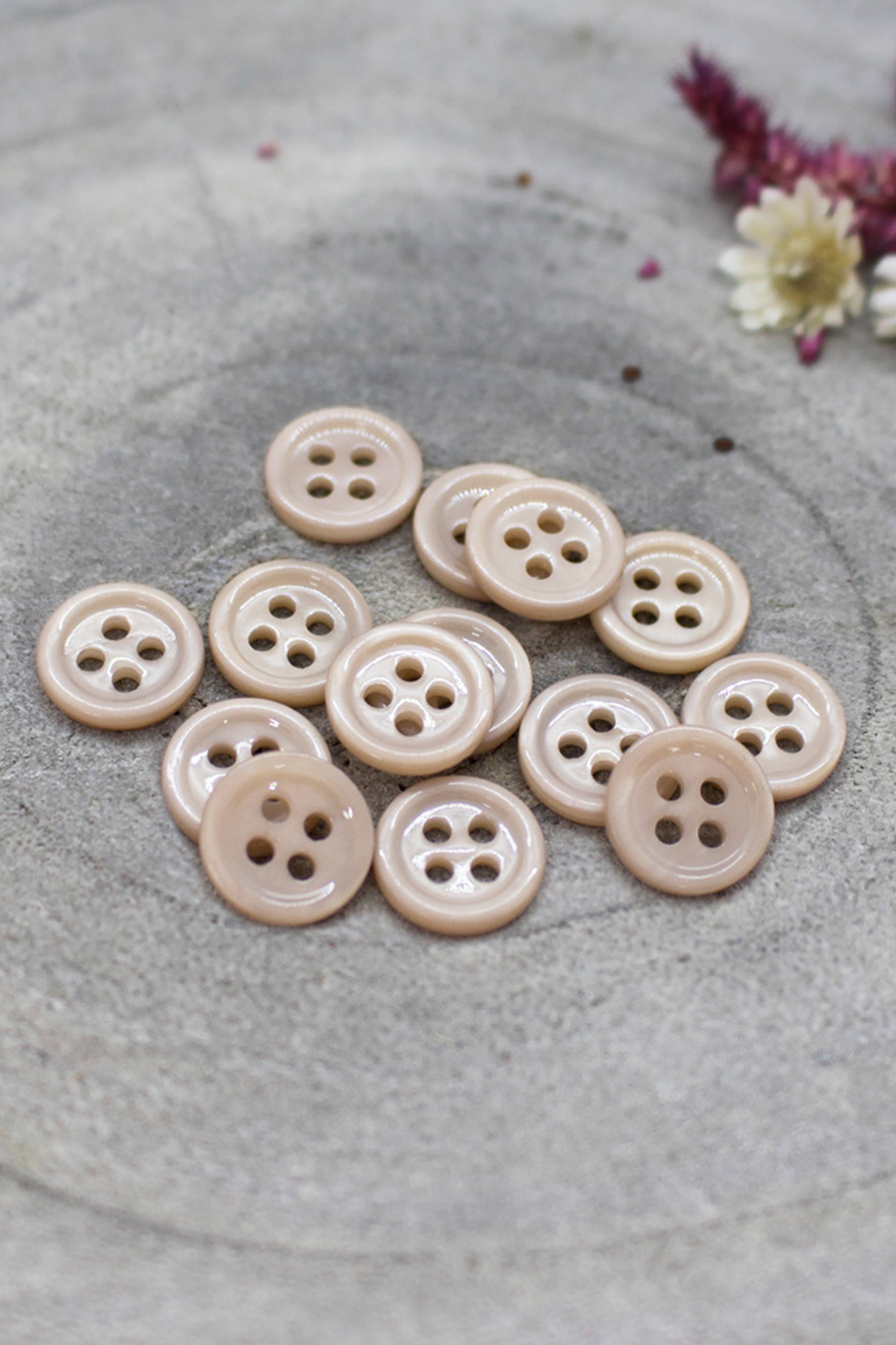 Bliss Buttons - Blush Atelier Brunette – ATELIER BRUNETTE